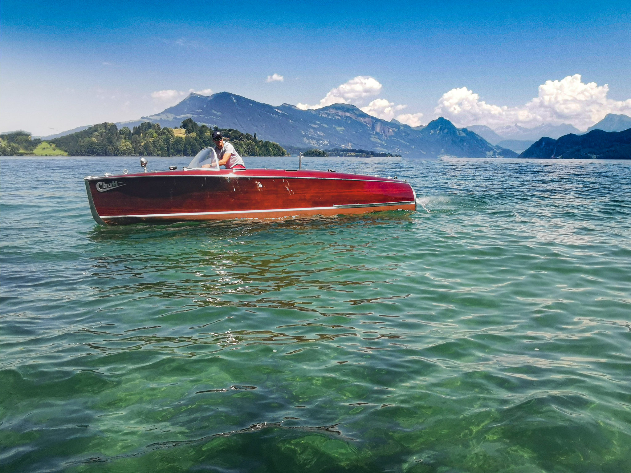 Swiss Classic Boat Rides | Luxury Boat Rides, Charters & Rentals